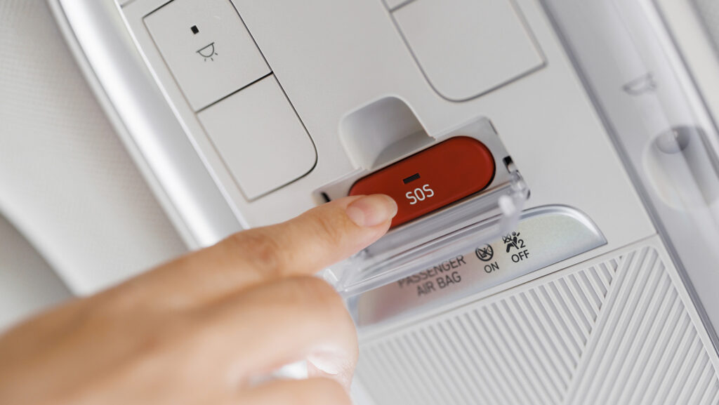 How the SOS Button in Your Car Can Save Lives