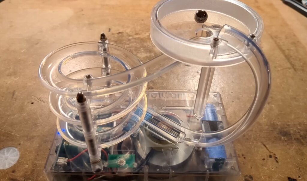 Innovative Perpetual Motion Device Reveals Complex Mechanics