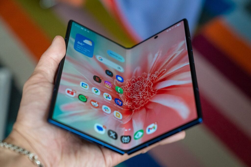 Apple’s Foldable iPhone Set for Wider Design Launch in 2026