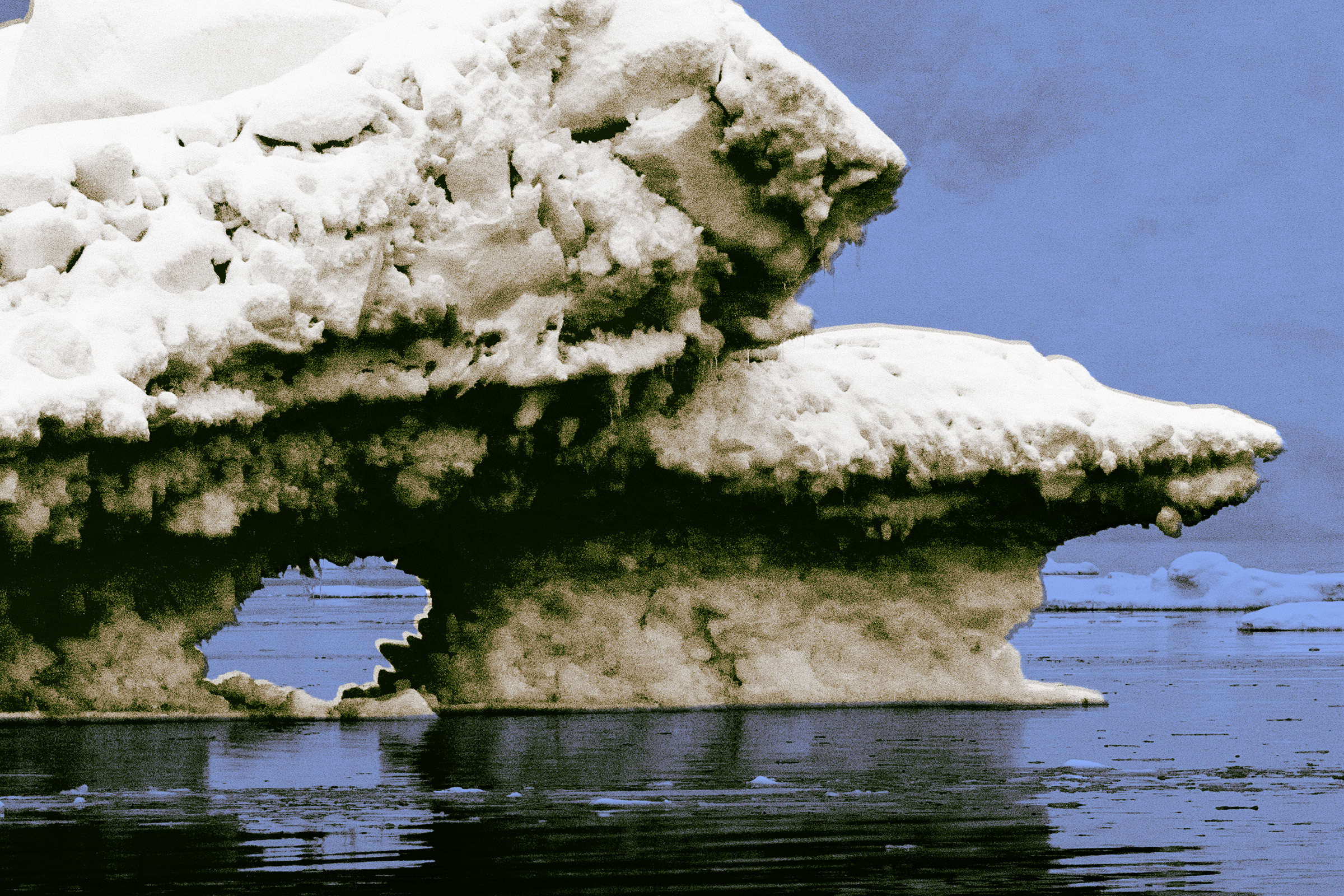 Researchers Establish Outpost on Thwaites Glacier to Study Melting