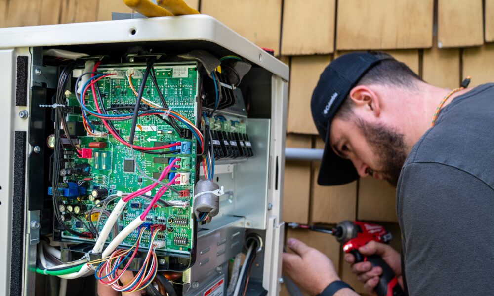 Tech Hiring Rebounds: Specialized Roles Thrive Post-COVID